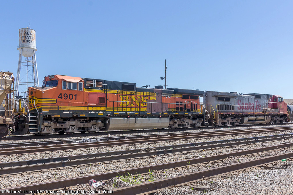 BNSF 4901
